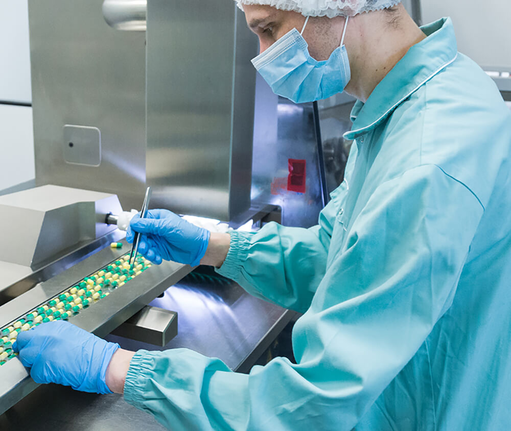 CHEMOLEC – Leading marketer and trader in specialty Pharmaceuticals